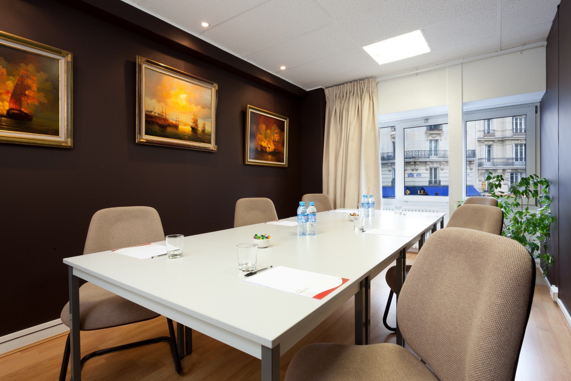 Home [hotel-locomo-paris-gare-de-lyon.com]